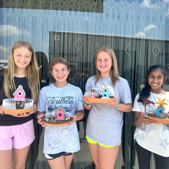 Camps & Clubs – The DIY District
