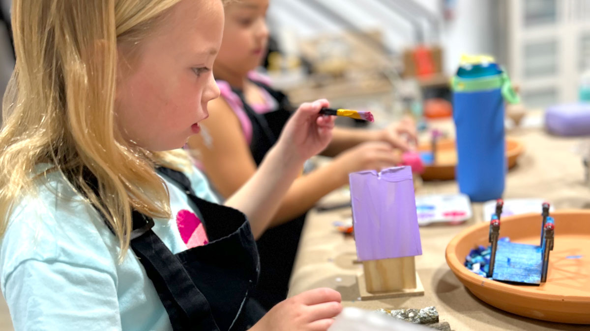 Camps & Clubs – The DIY District